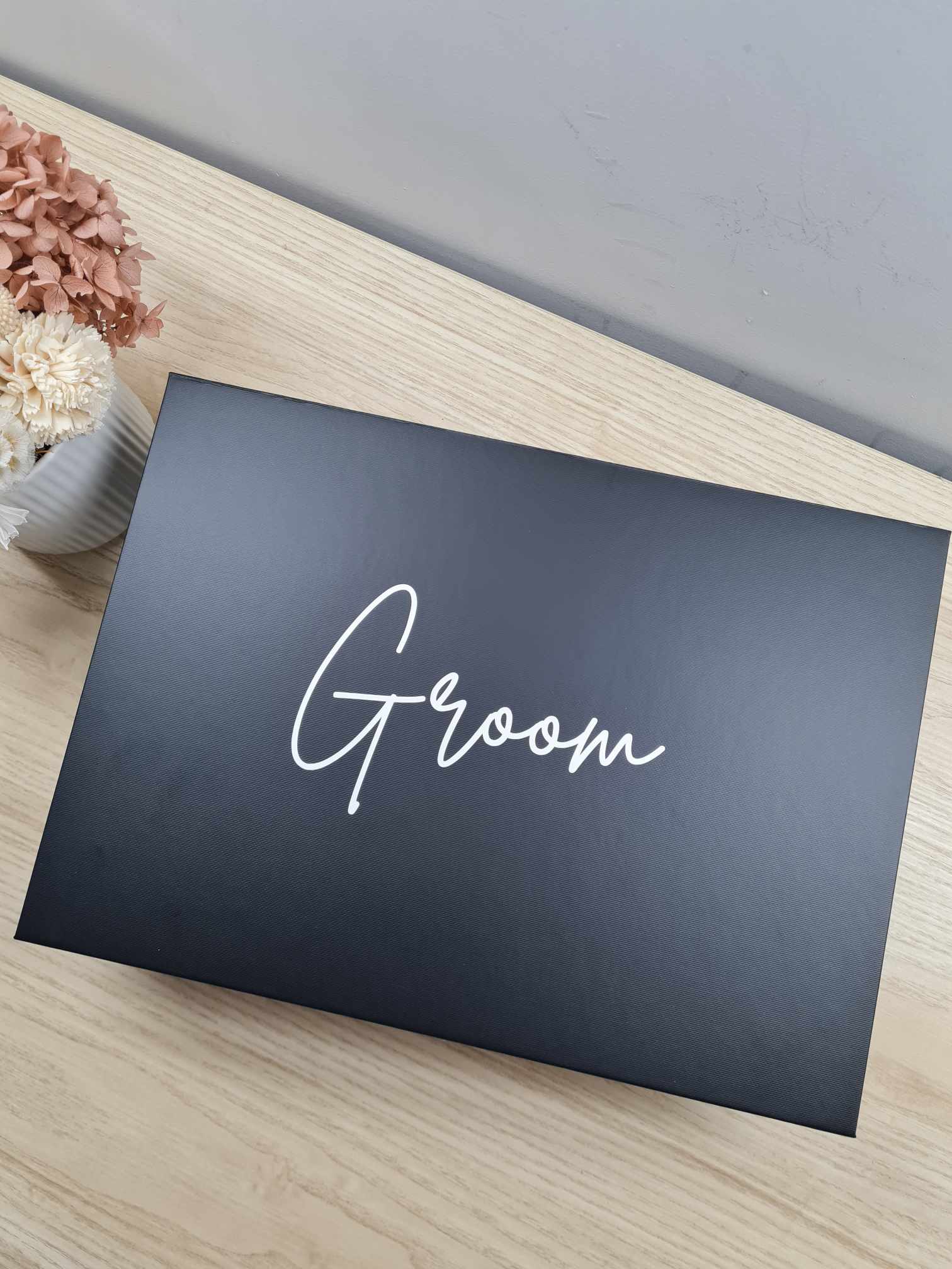 Magnetic gift box -Bride/ Groom – StyleYourWayCreations